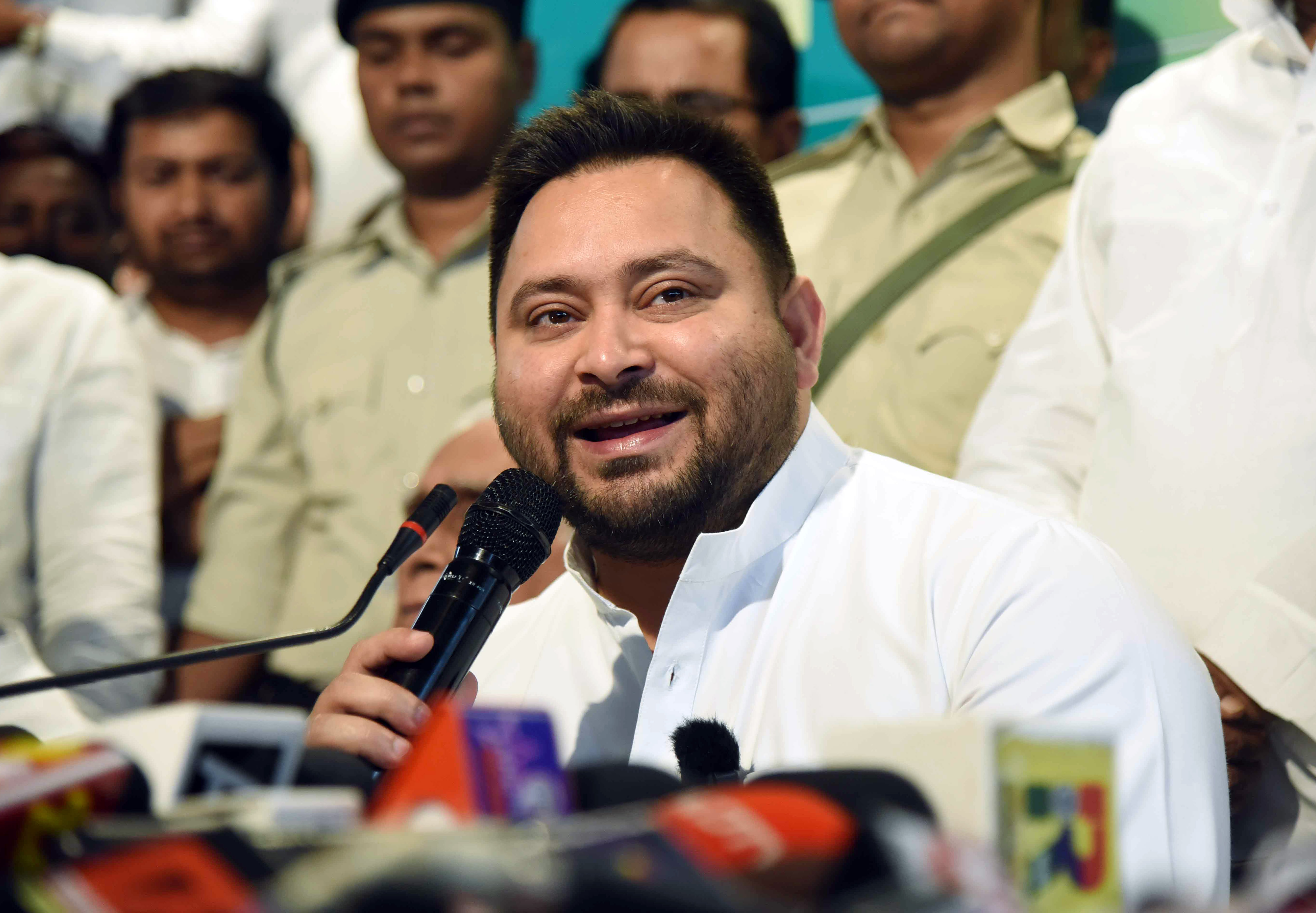 Nitish Kumar's Latest Move To Outwit Estranged Partner Sharad Yadav Nitish Kumar's Latest Move To Outwit Estranged Partner Sharad Yadav