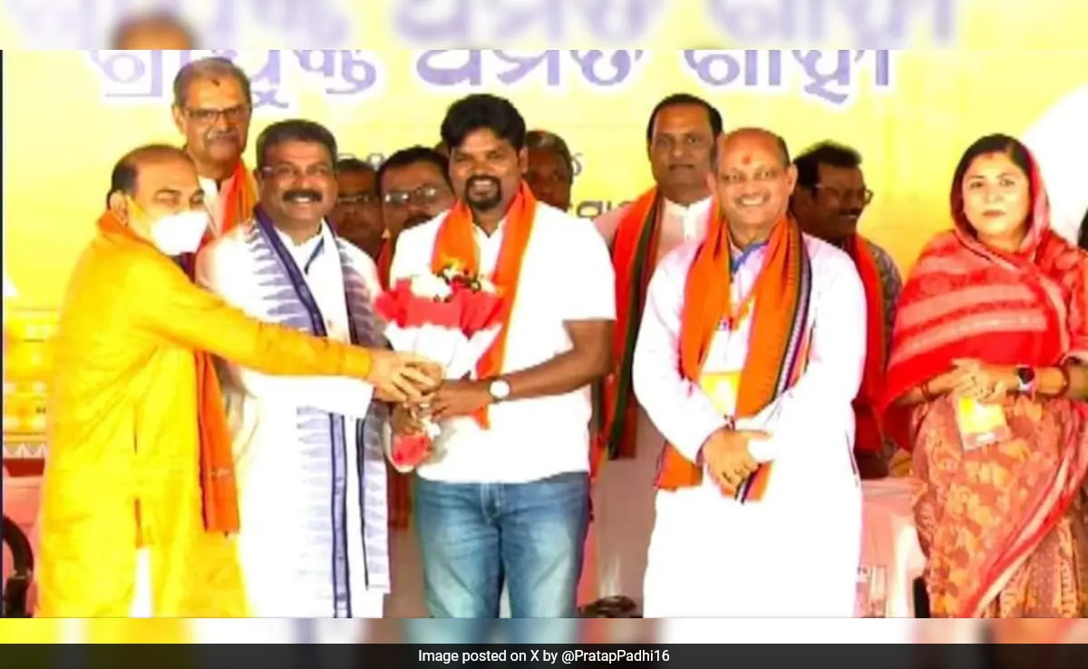 Hockey Ex Captain Prabodh Tirkey Joins BJP Days After He Quit Congress