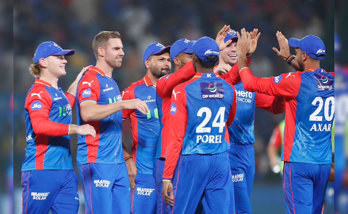 दिल्ली कैपिटल्स को मिल गया अपना हेड कोच? इन 2 खिलाड़ियों के बीच चल रही ...