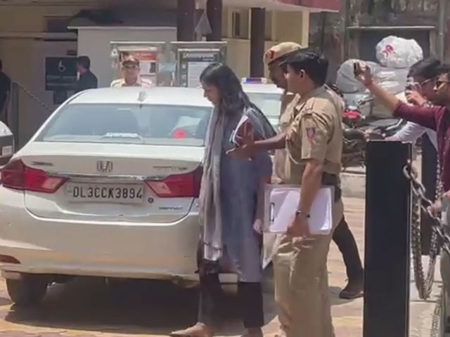 Swati Maliwal Arrives At Court To Record Her Statement Against Kejirwal's Aide