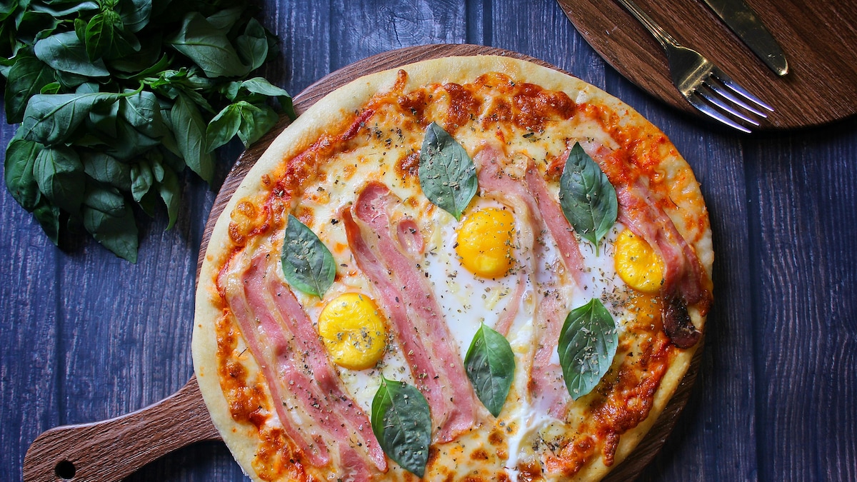 Pizza For Breakfast, Why Not? Make This Protein-Packed Egg Pizza And ...