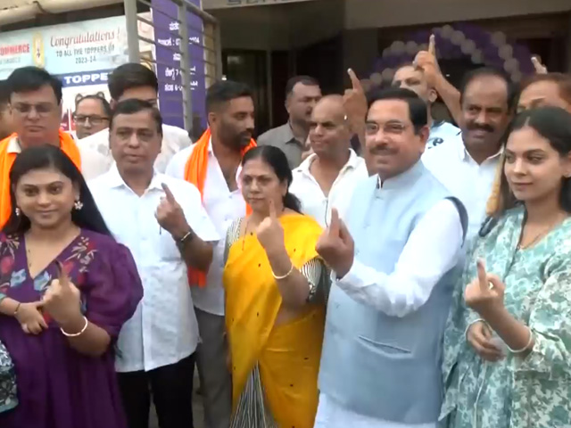 Lok Sabha Elections 2024: Union Minister Pralhad Joshi Casts His Vote