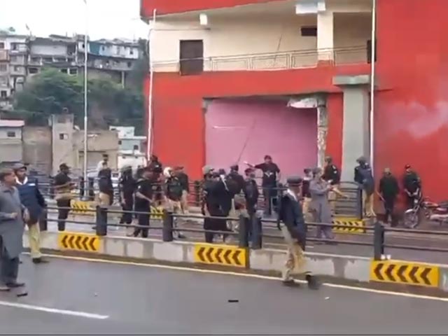 Video: Huge Protests In Pakistan-Occupied Kashmir, Cops Fire AK-47s