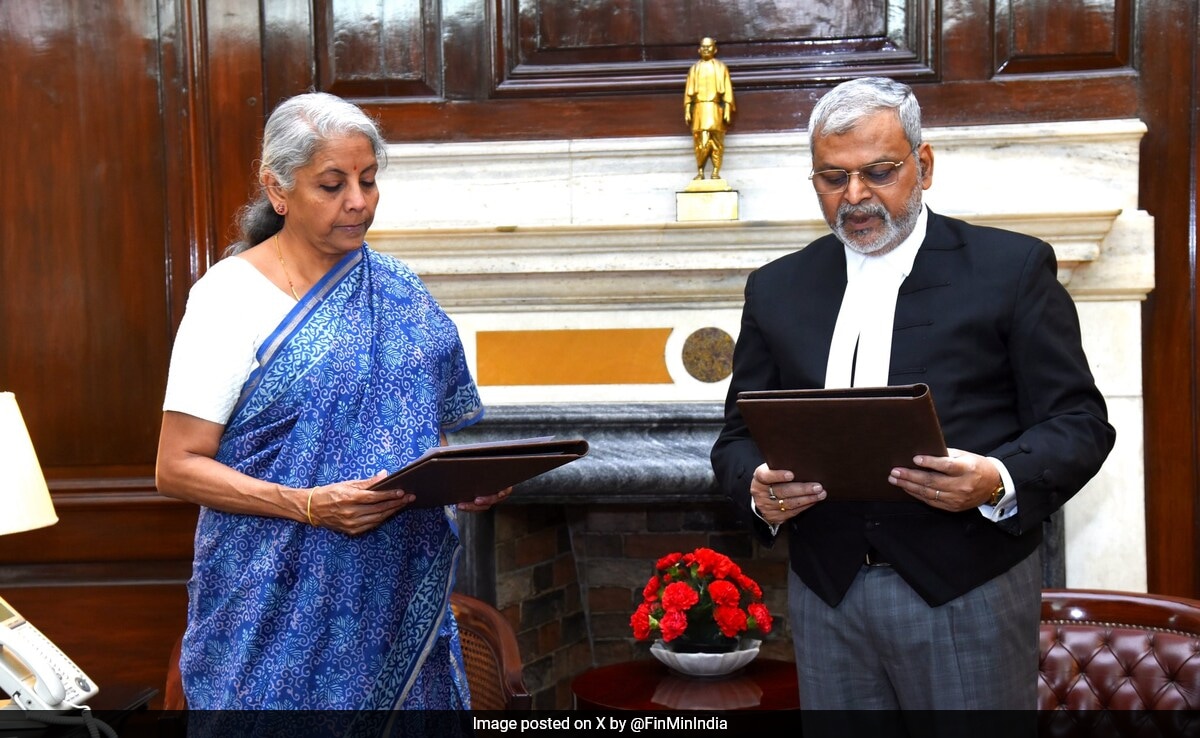 Sanjaya Kumar Mishra Takes Oath as 1st President Of GST Appellate Tribunal