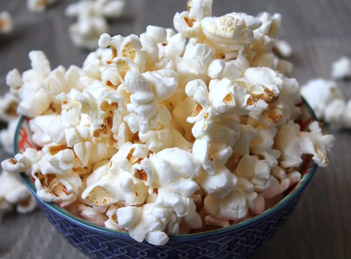 how to pop leftover popcorn