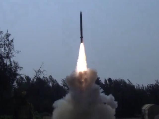 India Successfully Tests SMART Anti-Submarine Missile-Assisted Torpedo ...