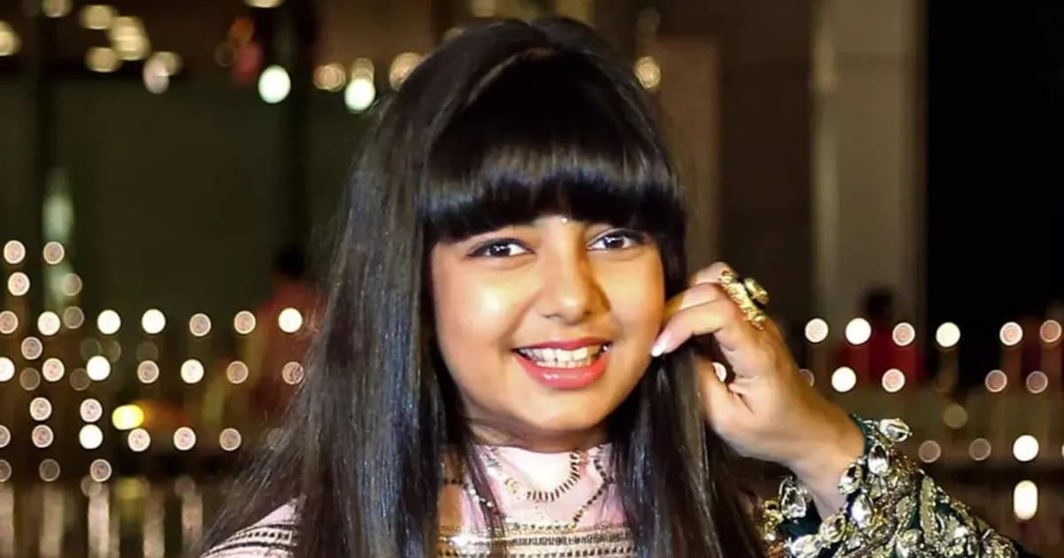 Aradhya Bachchan की 10 अनदेखी तस्वीरें, मम्मी के साथ वाली फोटो पर बार ...