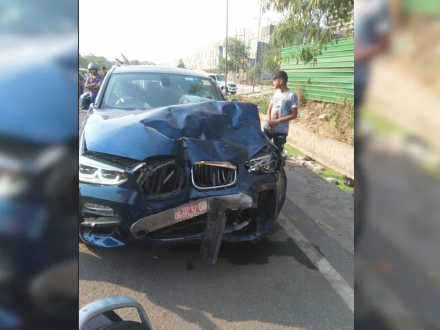 Speeding BMW Smashes Into E-Rickshaw In Noida, 2 Dead