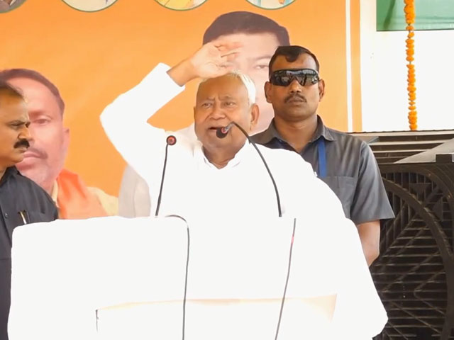 "May Narendra Modi Become Chief Minister Again": Nitish Kumar's Big Flub