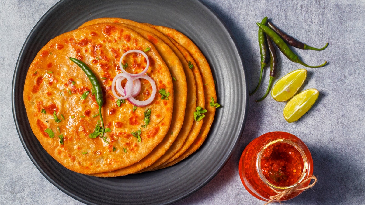 5 Signs You Are The Biggest Paratha Lover - NDTV Food
