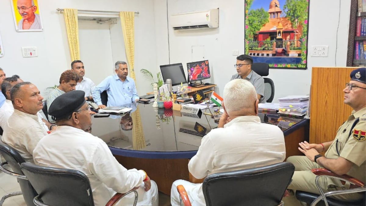 जेल में बंद कैदी की मौत के बाद बढ़ा बवाल, रविंद्र सिंह भाटी की मानी गई ...
