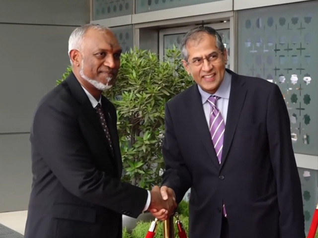 Maldives President Muizzu Arrives In Delhi To attend PM Modi' swearing ...