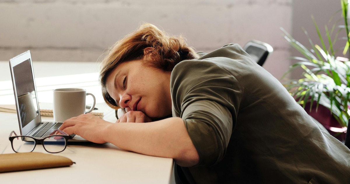 Why Do We Feel Sleepy After Lunch?