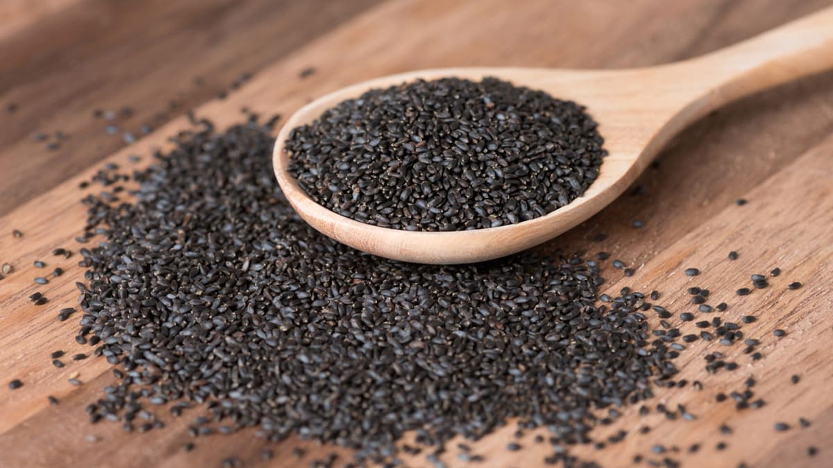 What Happens When You Drink Sabja Seeds Water For A Week? Find Out Here ...