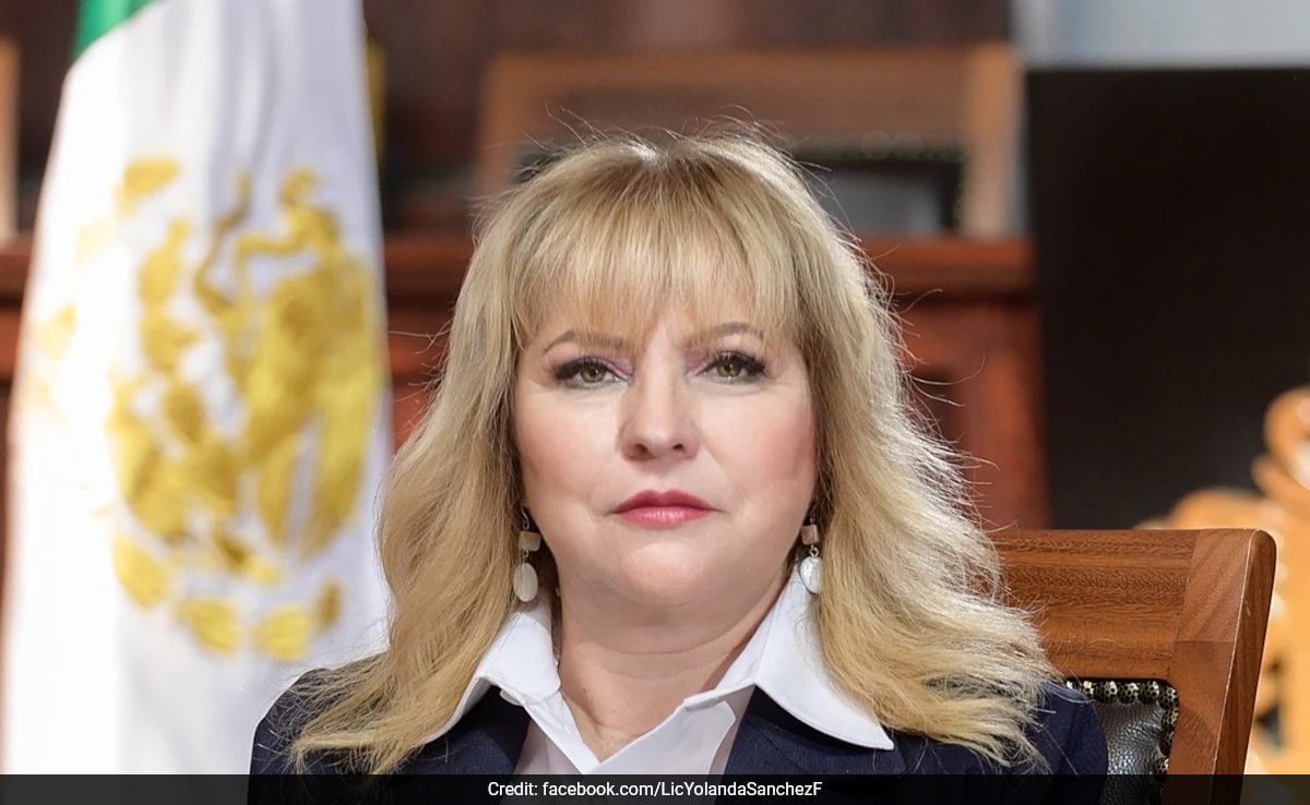 Mexico Politics: Mexican Mayor Killed Day After First Woman President ...