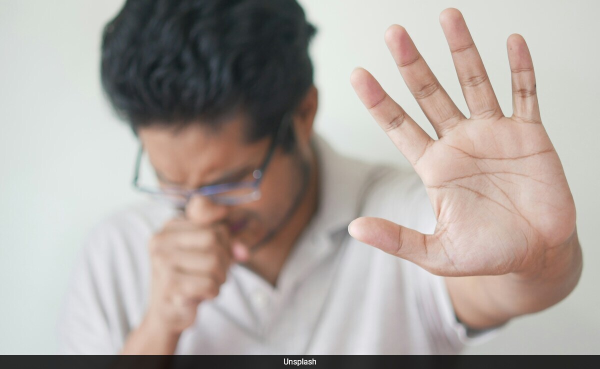 How Is a Bacterial Infection Different From a Viral Infection: Know the ...