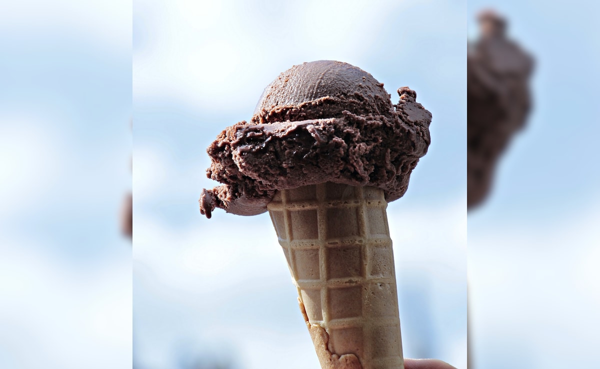 After Human Finger Found In Ice Cream, Manufacturer's License Suspended