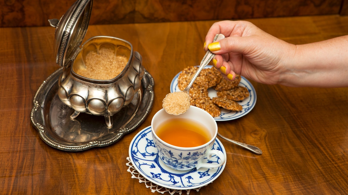 Why We Crave Sweet Snacks At Tea Time? Find Tips To Manage Sugar ...