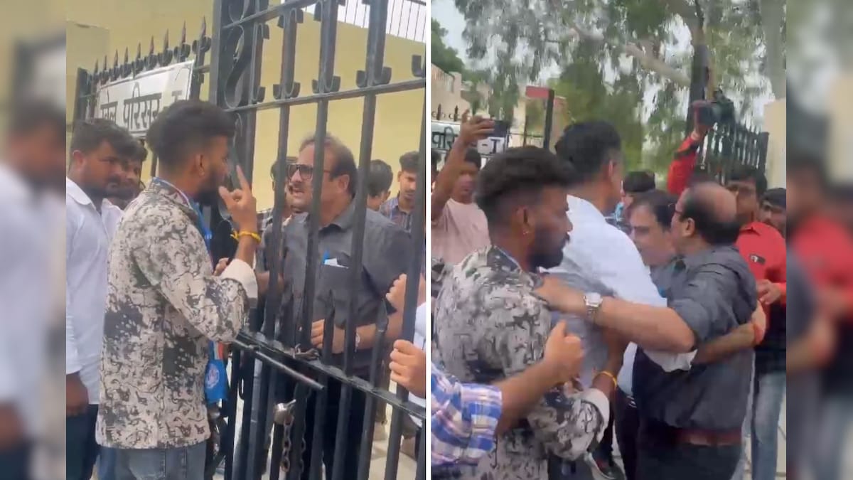 NSUI छात्र नेता अपनी मांगों को लेकर कर रहे थे विरोध, प्रोफेसर ने आग ...