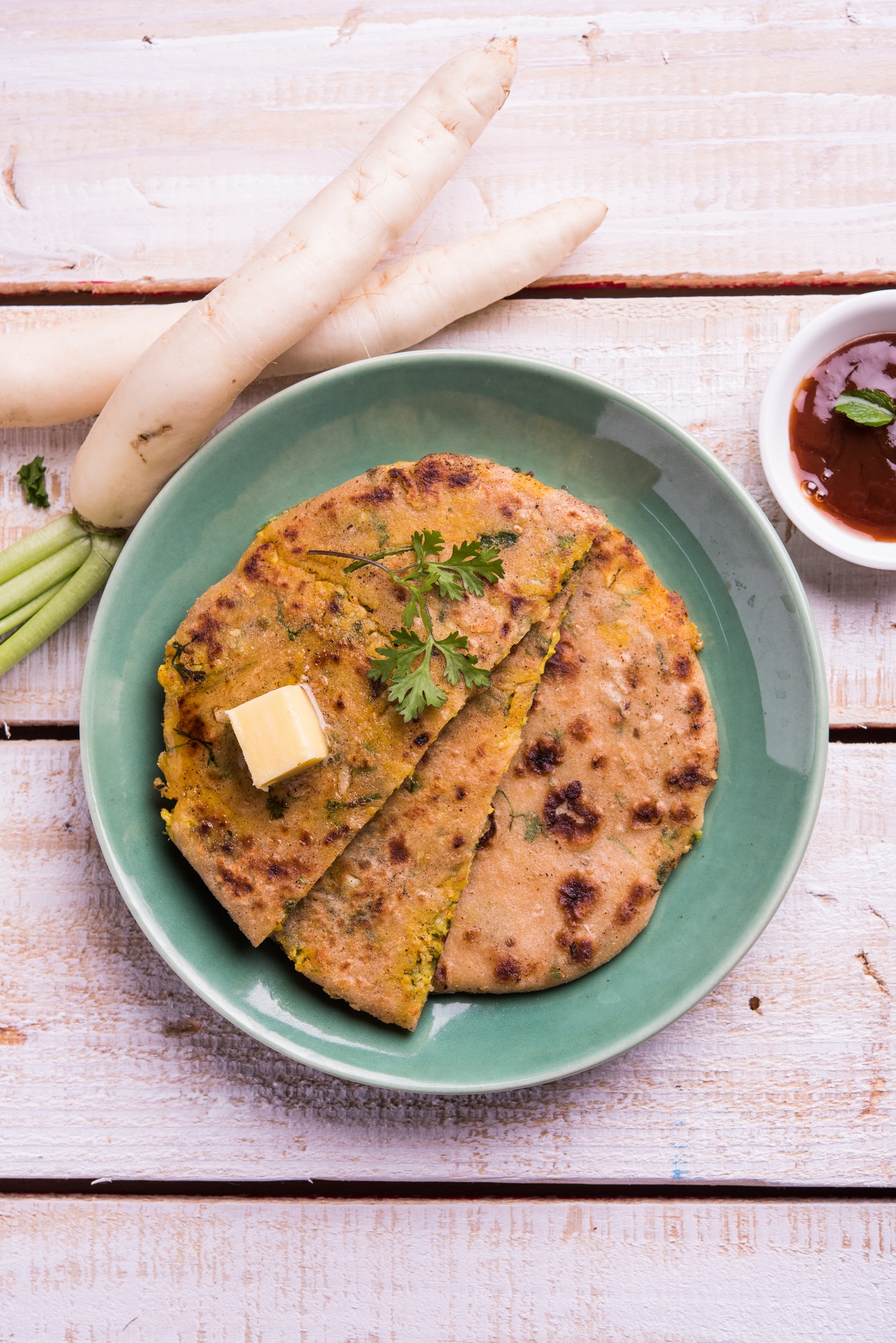 6 Easy Tips to Make Perfect Mooli Paratha