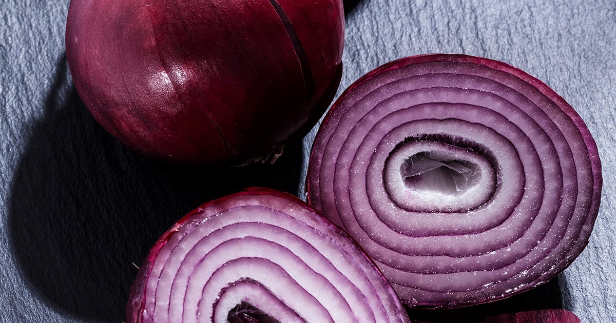 5 Benefits Of Eating Raw Onion