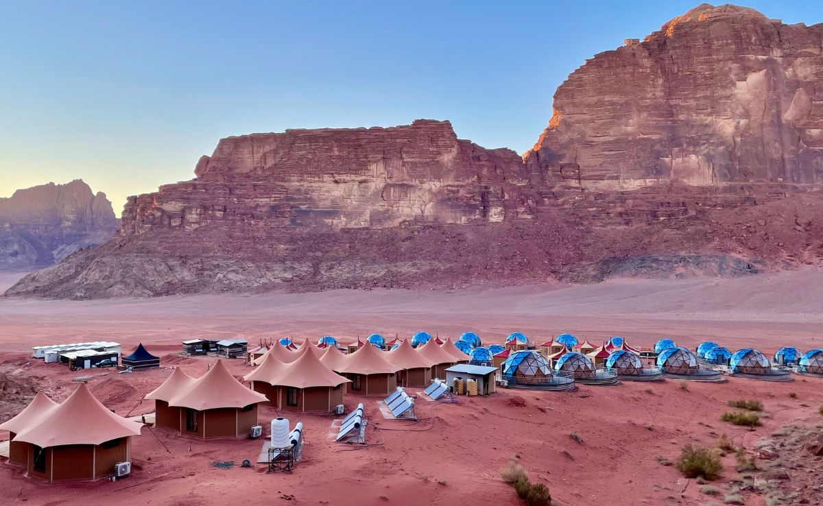 Best Desert Safari Locations Around the World