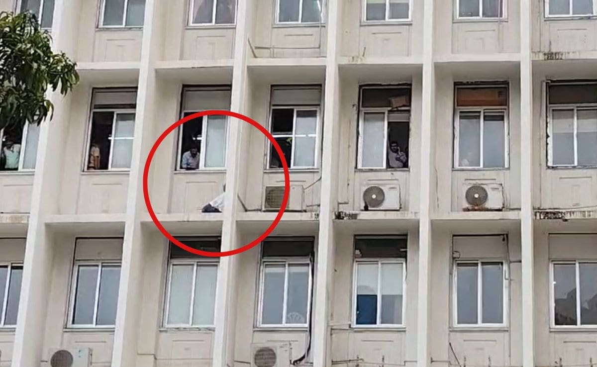 Rain Update Heavy rain warning for Thane Palghar district along with Mumbai today