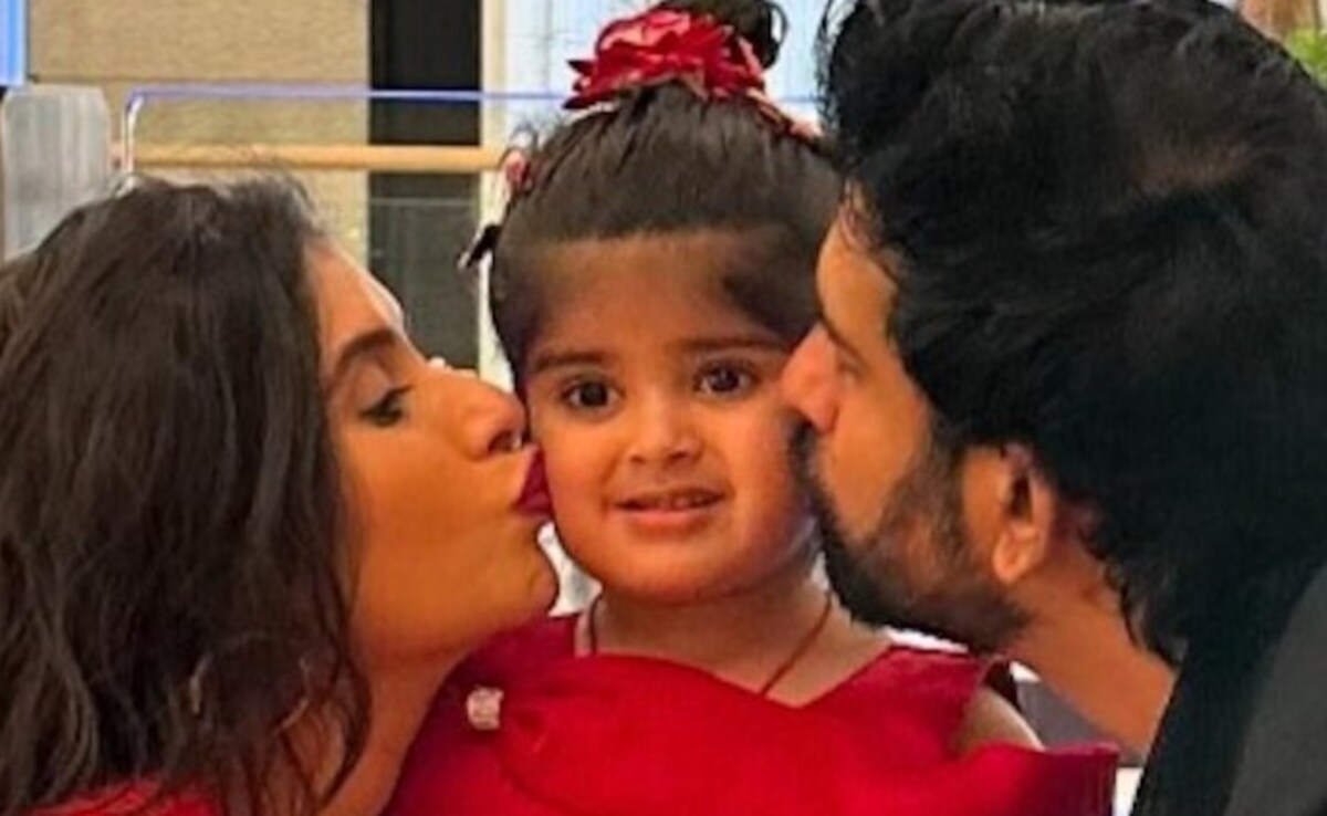 Inside Rajeev Sen's Fam-Jam Session With Charu Asopa And Daughter Ziana