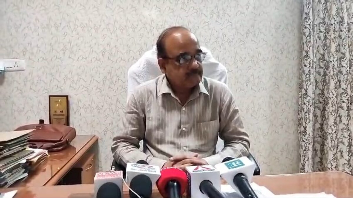 अधर में बच्चों का भविष्य ! MP की इस यूनिवर्सिटी ने रिजल्ट के साथ किया ...