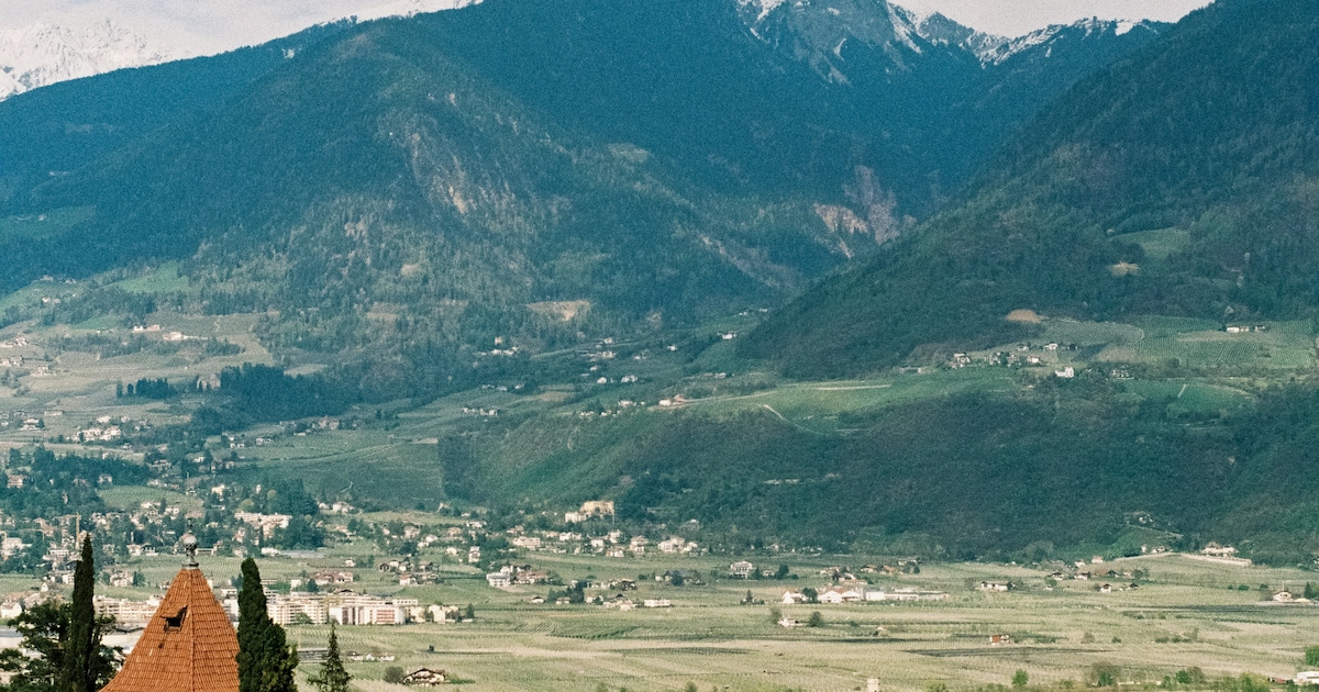 10 Countries That Changed Their Names