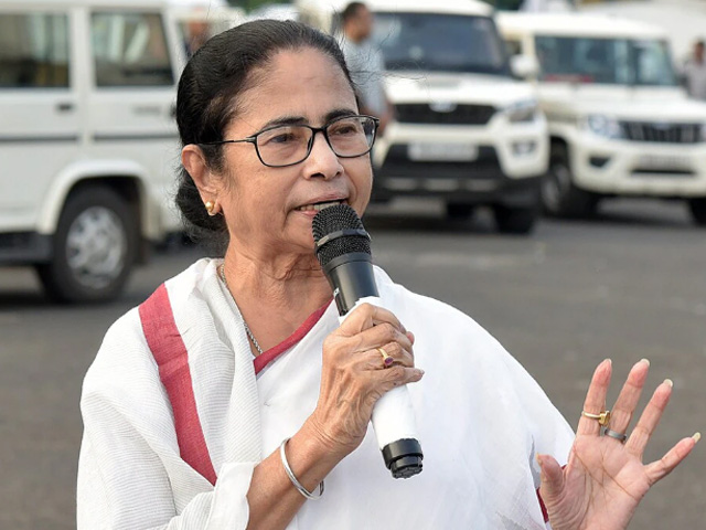 Scrap NITI Aayog, Bring Back Planning Commission: Mamata Banerjee