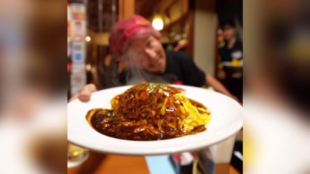 Watch: Japanese Restaurant Serves Omurice In The Most Entertaining Way, Leaves Internet ...