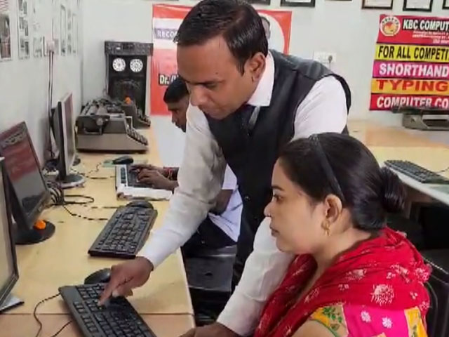 A Computer Trainer From Delhi Who Has More Guinness World Records Than ...