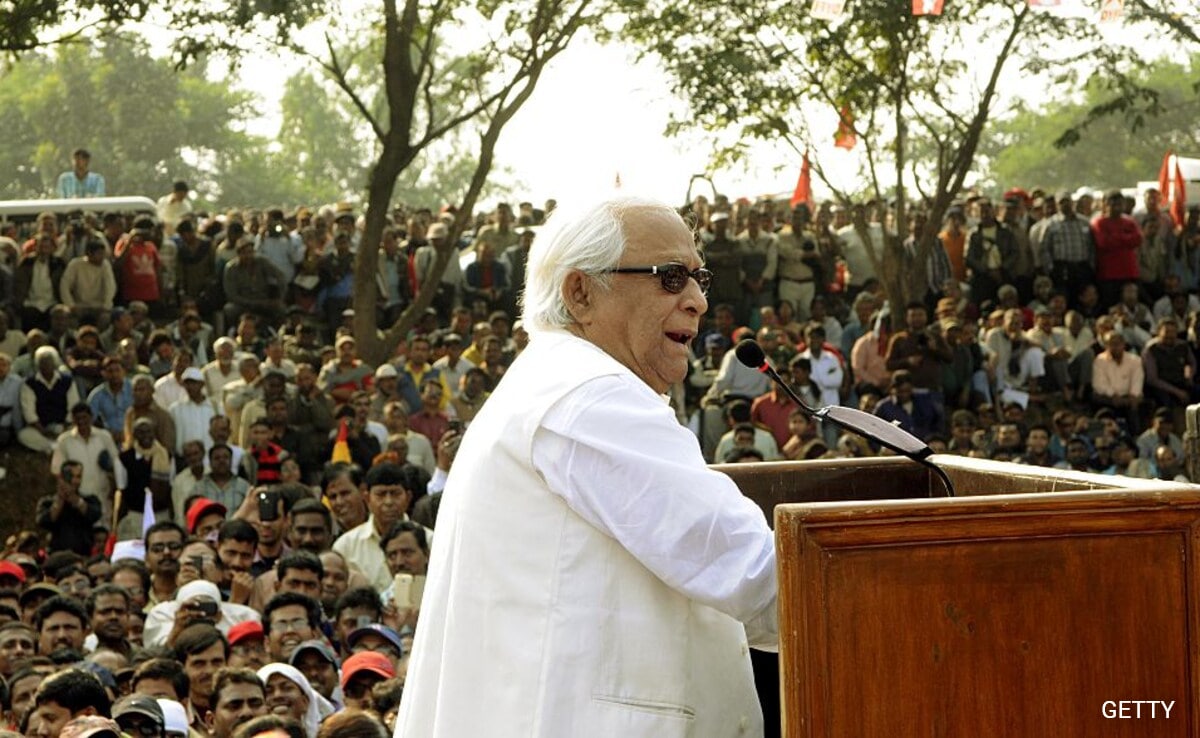 Buddhadeb Bhattacharjee, The Man Who Tried To Undo Bengal Mess, But Too ...