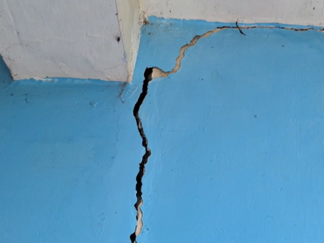 Nainital Village Faces Land Subsidence, Cracks Appear In Houses; CM ...