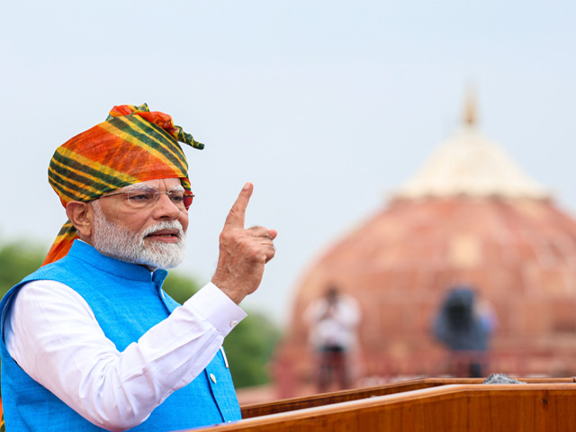PM Modi Slams Glorification Of Corruption, Vows To Fight It