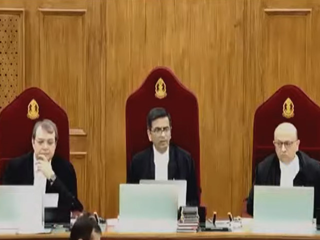 "Lower Your Pitch": Chief Justice Rebukes Lawyer, He Apologises