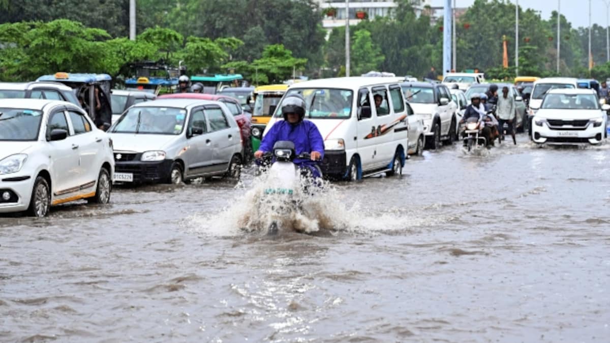 Rajasthan Weather Today: राजस्थान के 13 जिलों में आज होगी तेज बारिश ...