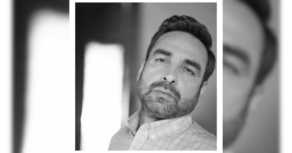 When Pankaj Tripathi Stole Manoj Bajpayee's Slippers