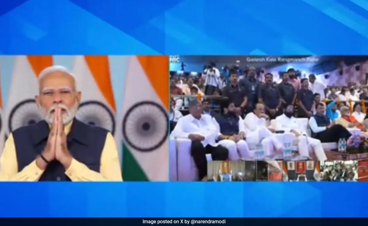PM Modi Unveils Projects Worth Rs 11,200 Crore In Maharashtra