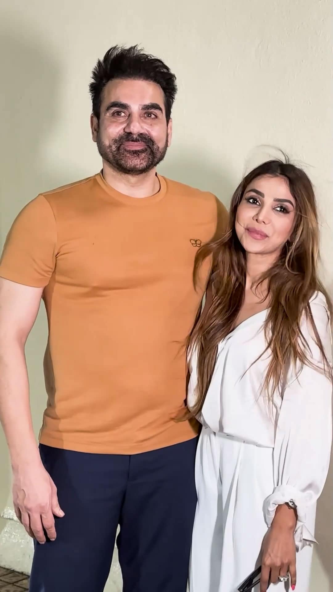 Celeb Couple Arbaaz Khan And Wife Shura's Fun Interaction With A Fan