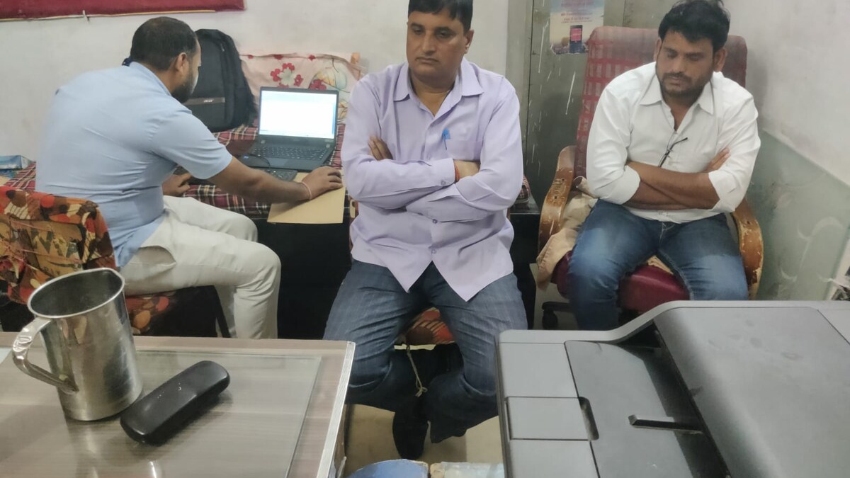 ACB Action: भरतपुर में ACB की बड़ी कार्रवाई, भुसावर CO के रीडर को 1.20 ...