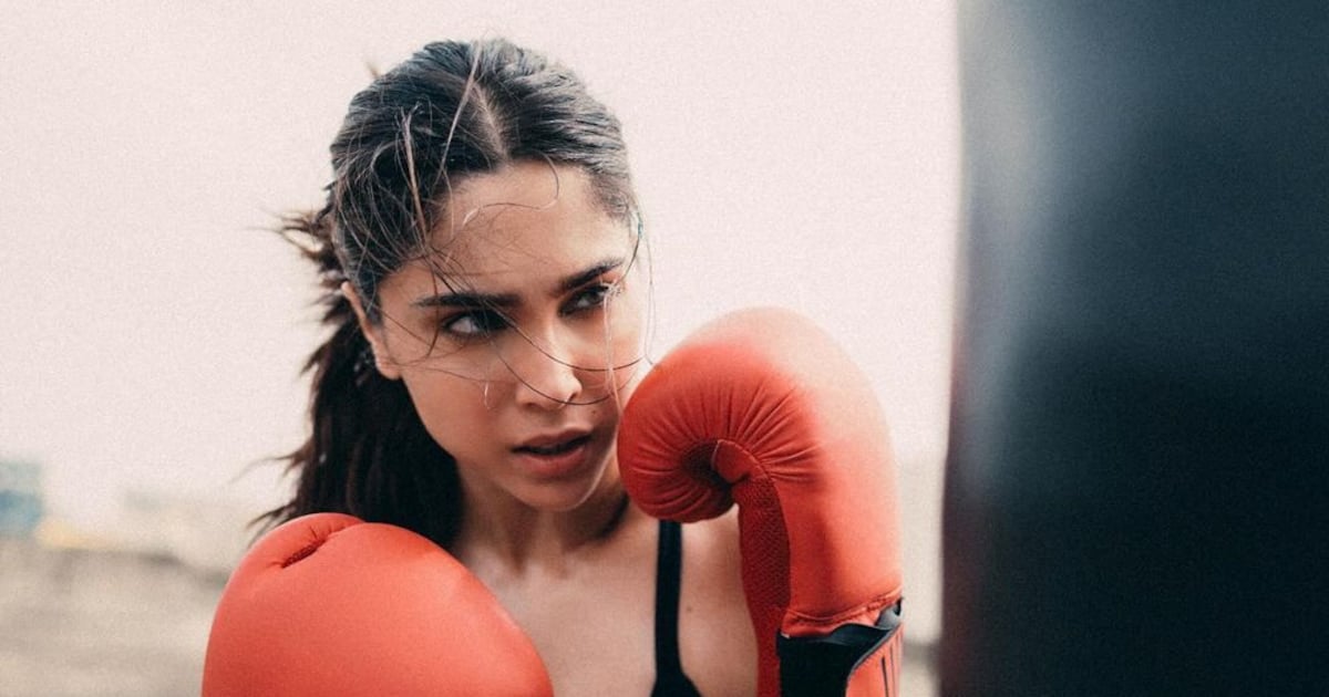 Actresses Who Are Trained In Combat/MMA