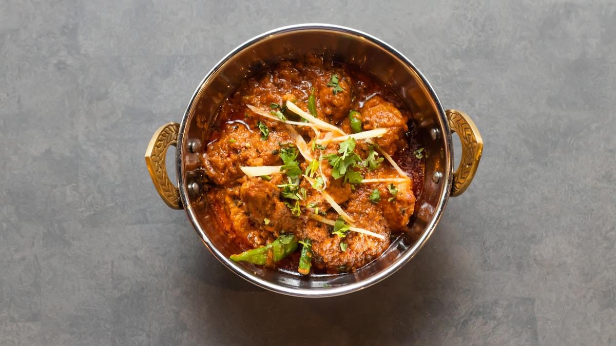How To Make Lahsuni Chicken Masala Thats Perfect For Any Occasion ...