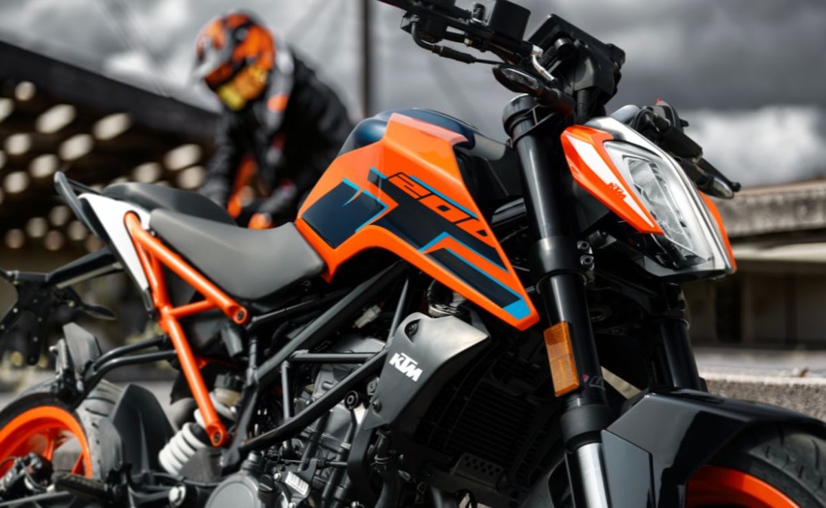 2024 KTM Duke 200 Launched At Rs 2.03 Lakh; Gets New Display, Connected ...