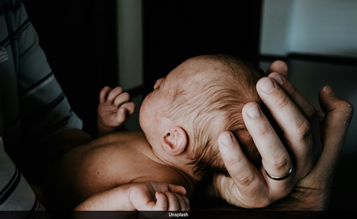 Russian Newborns To Wear Patriotic Outfits Featuring National Flag As ...