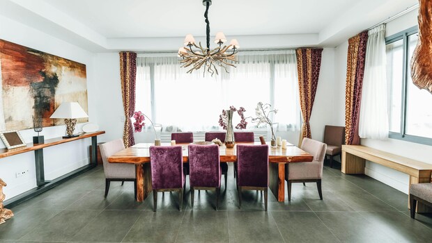 Host A Grand Gathering: How To Choose The Perfect Dining Table For Your ...