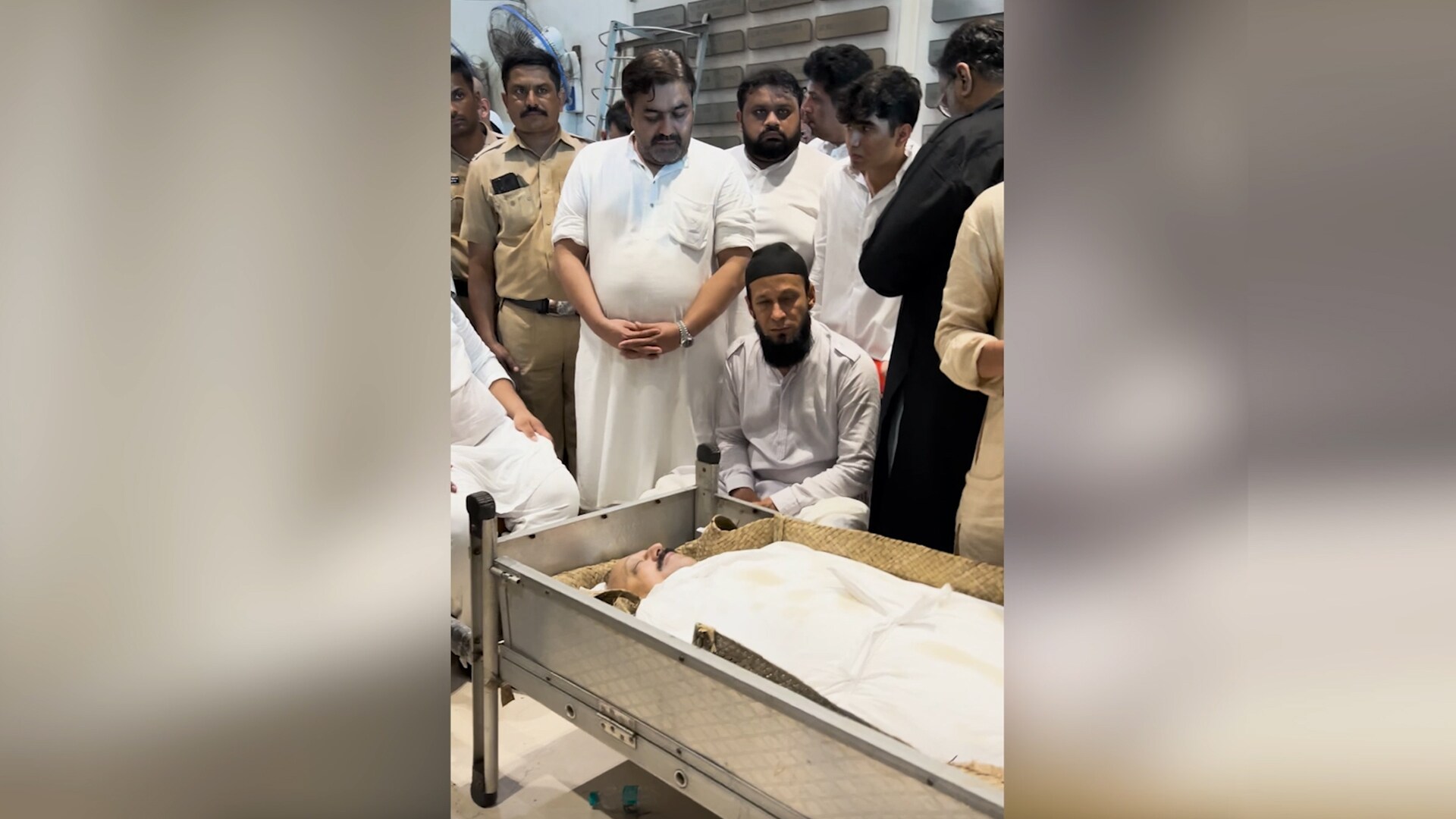 Baba Siddique's Aakhari Didar