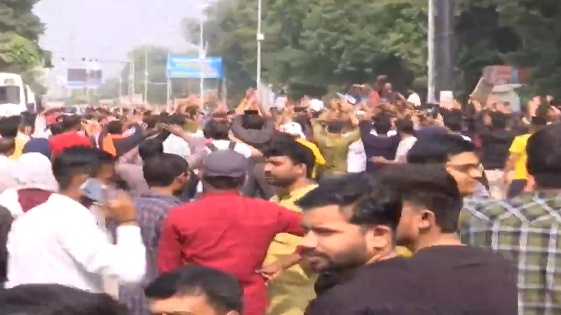 UPPSC Aspirants Protest In Prayagraj Against Multiple Shift