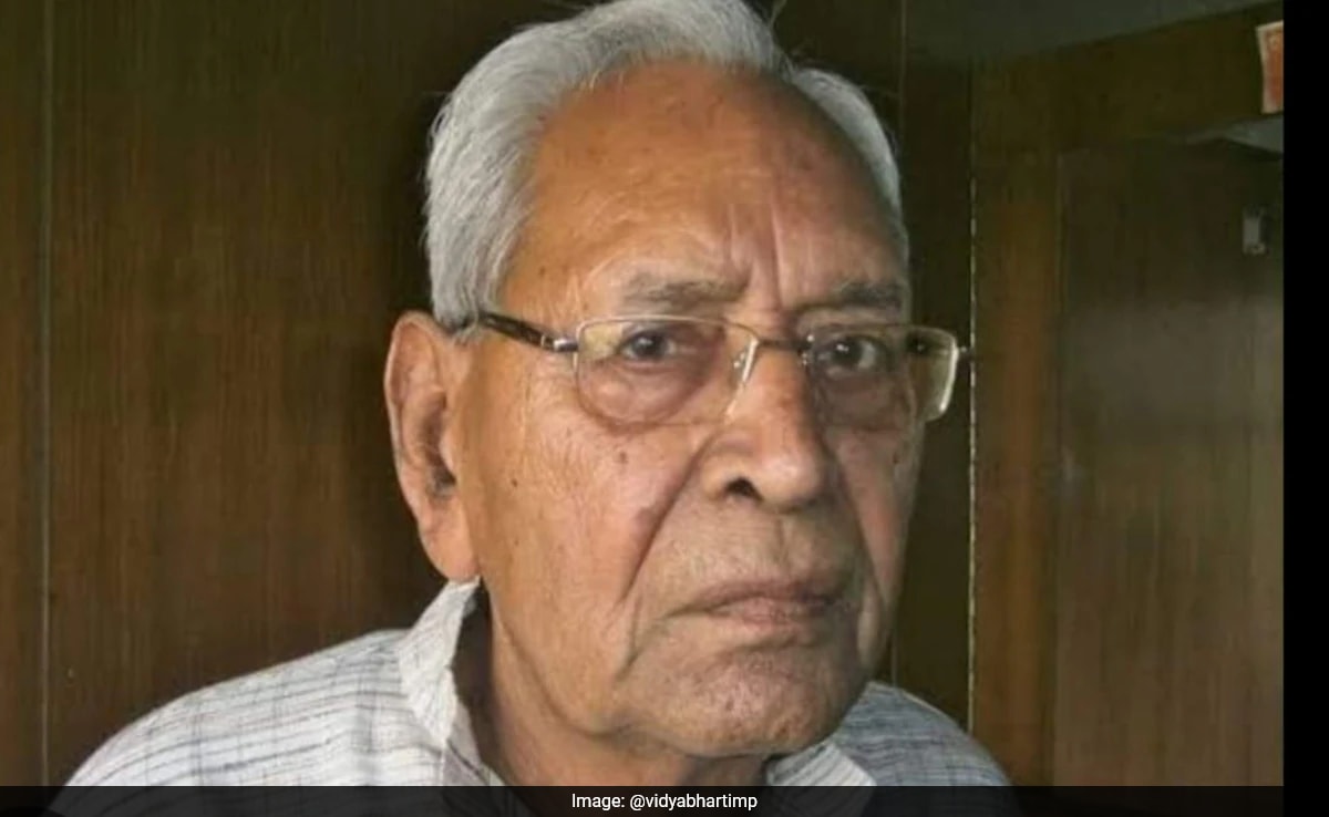Noted Educationist Dinanath Batra, 84, Passes Away